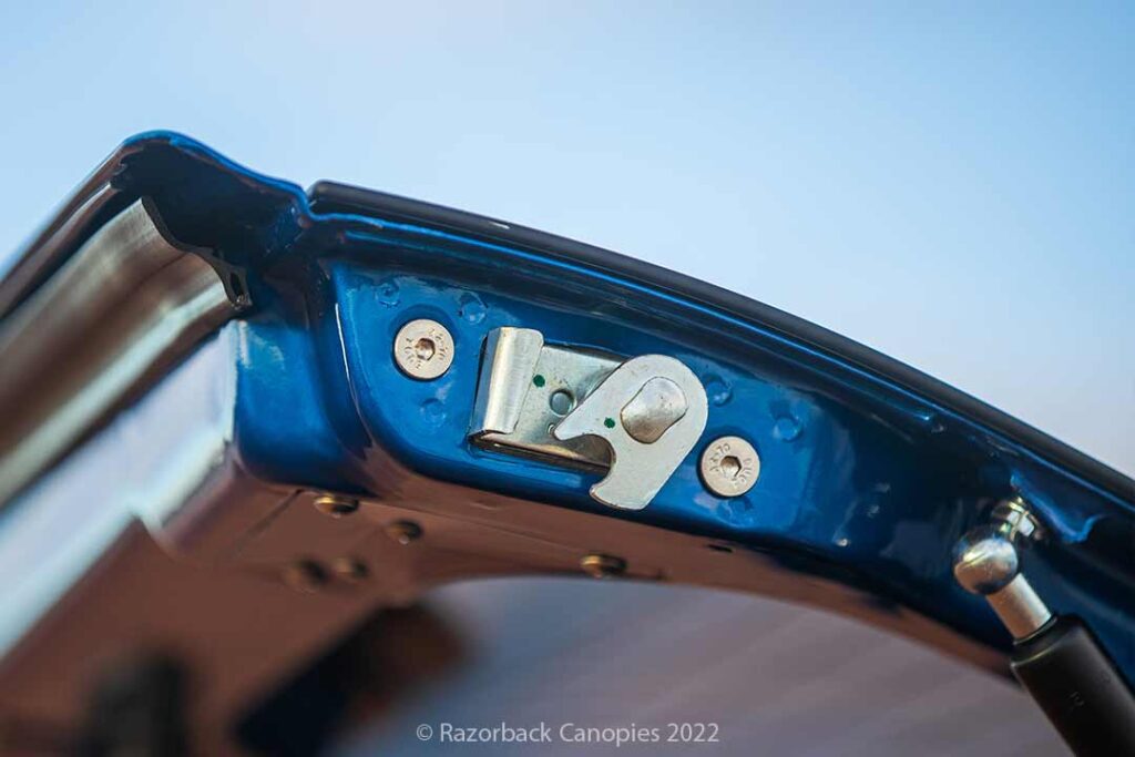 Features - Steel Canopies | Razorback Canopies