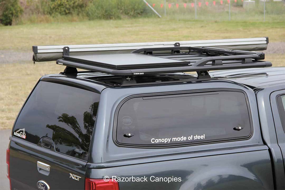 Features - Steel Canopies | Razorback Canopies